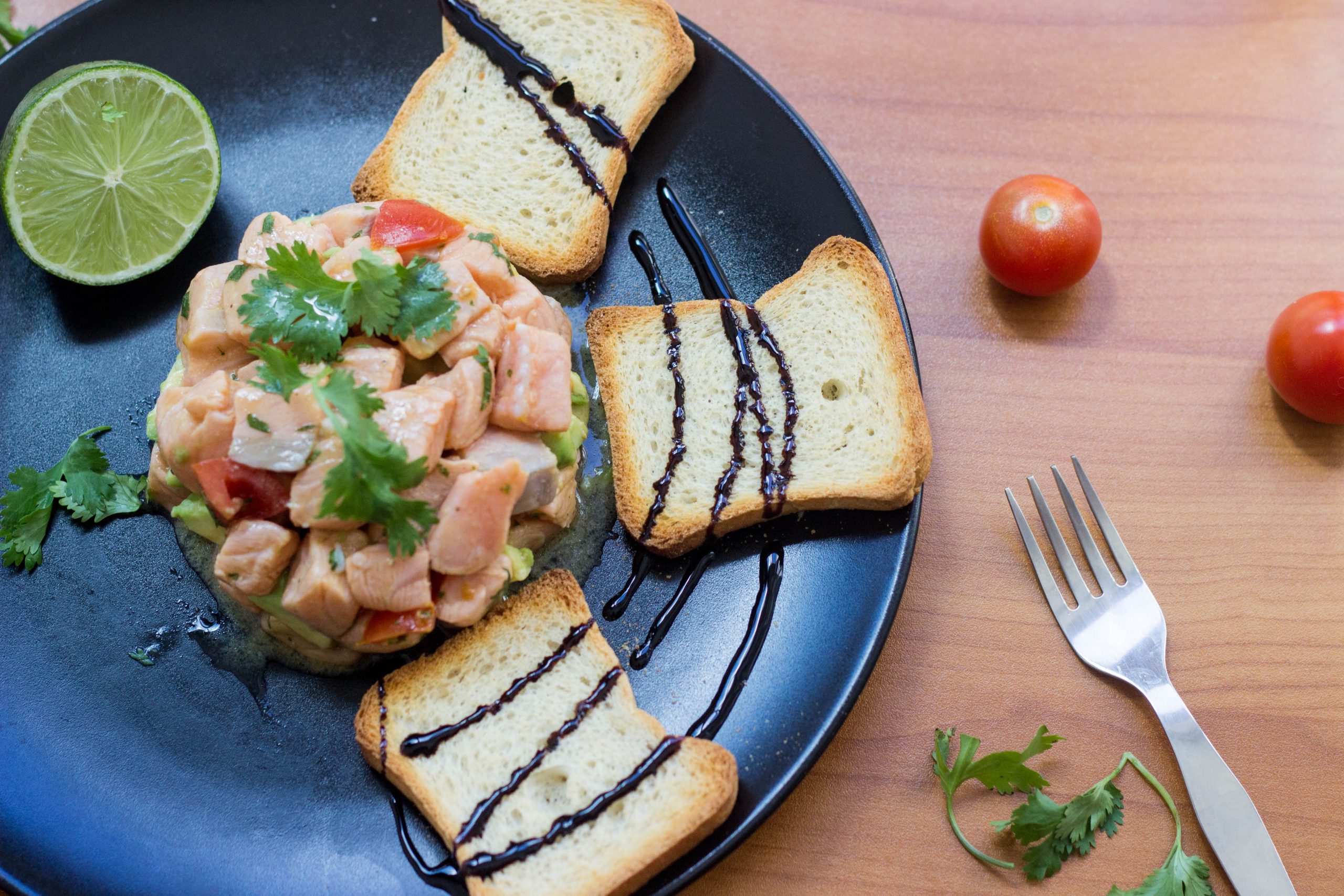 Salmon Tartare Peruvian Style - The Cookware Geek