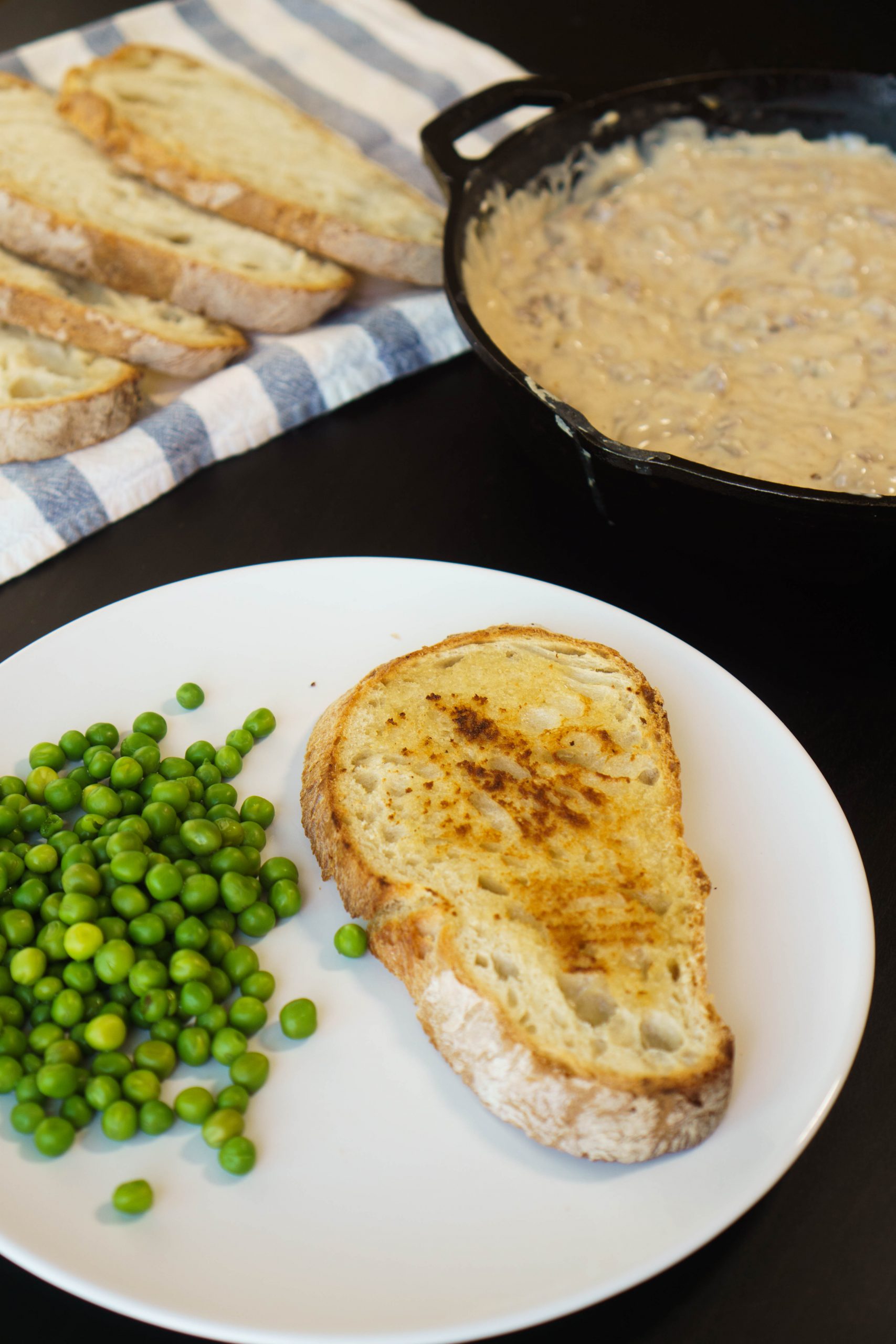 Shit on a Shingle (S.O.S) Easy and Affordable - The Cookware Geek