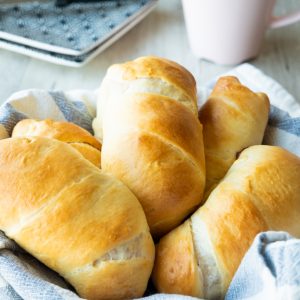 Venezuelan Cachitos (Small Bread with Ham) - The Cookware Geek